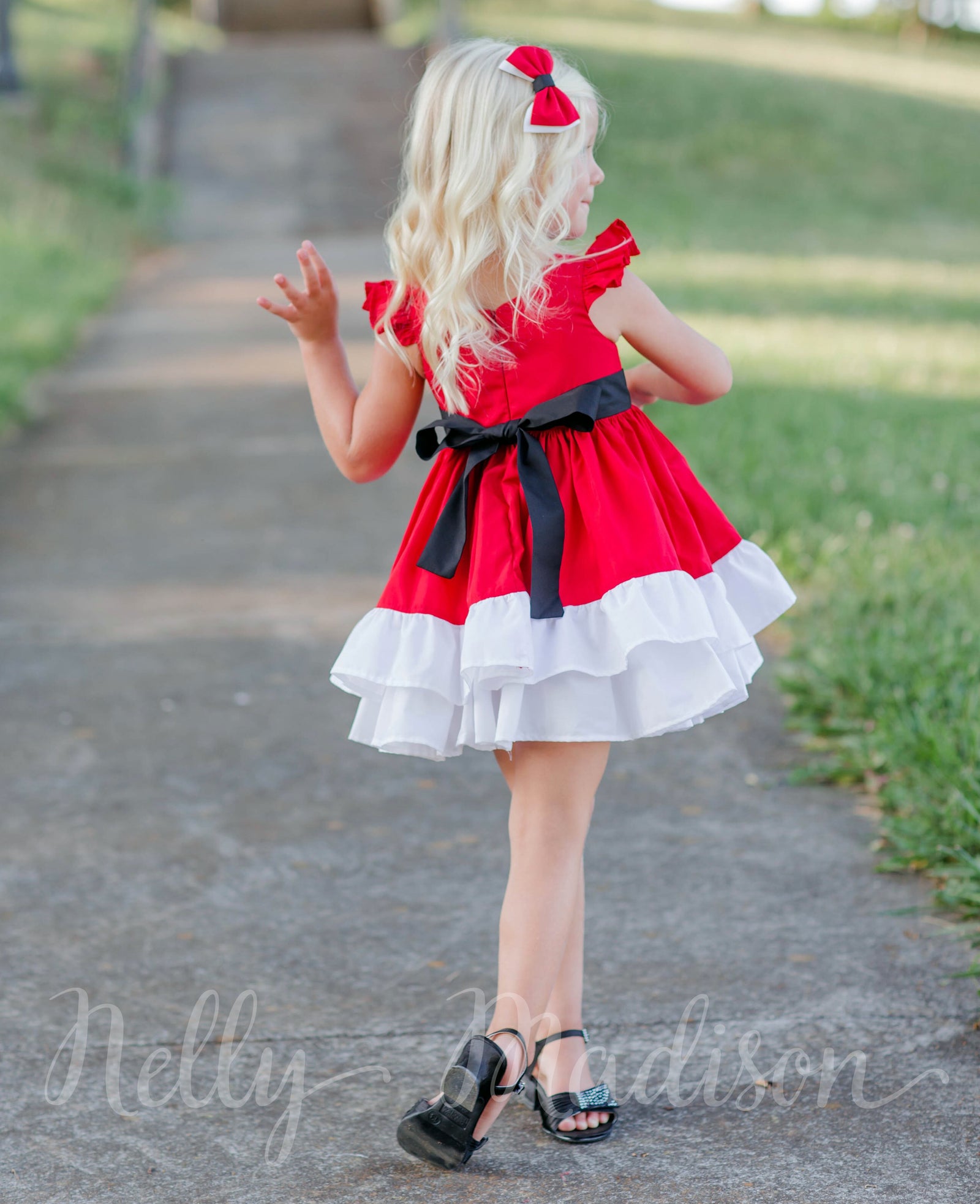 Santa Alexandra Dress – Nelly Madison